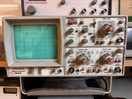 Hamec HM203 Oscilloscope - Nottinghack Wiki